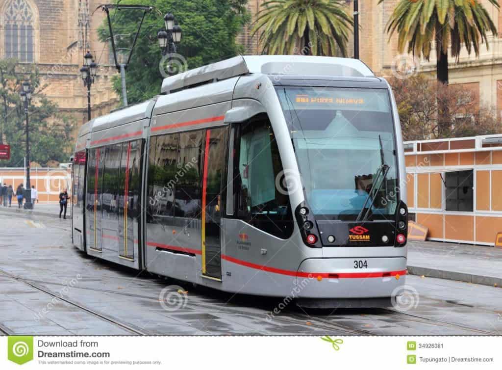 The renaissance of tramways and urban redevelopment in France - Bristol ...